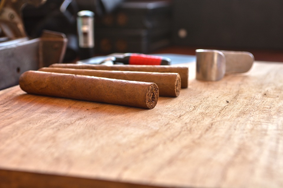 Important Cigar Terminology: From M to R - Cingari